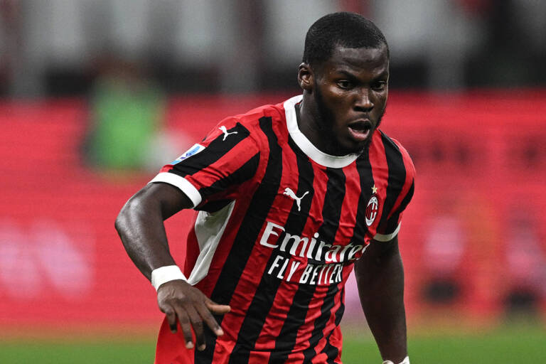 Milan: strategie di mercato tra acquisti e cessioni